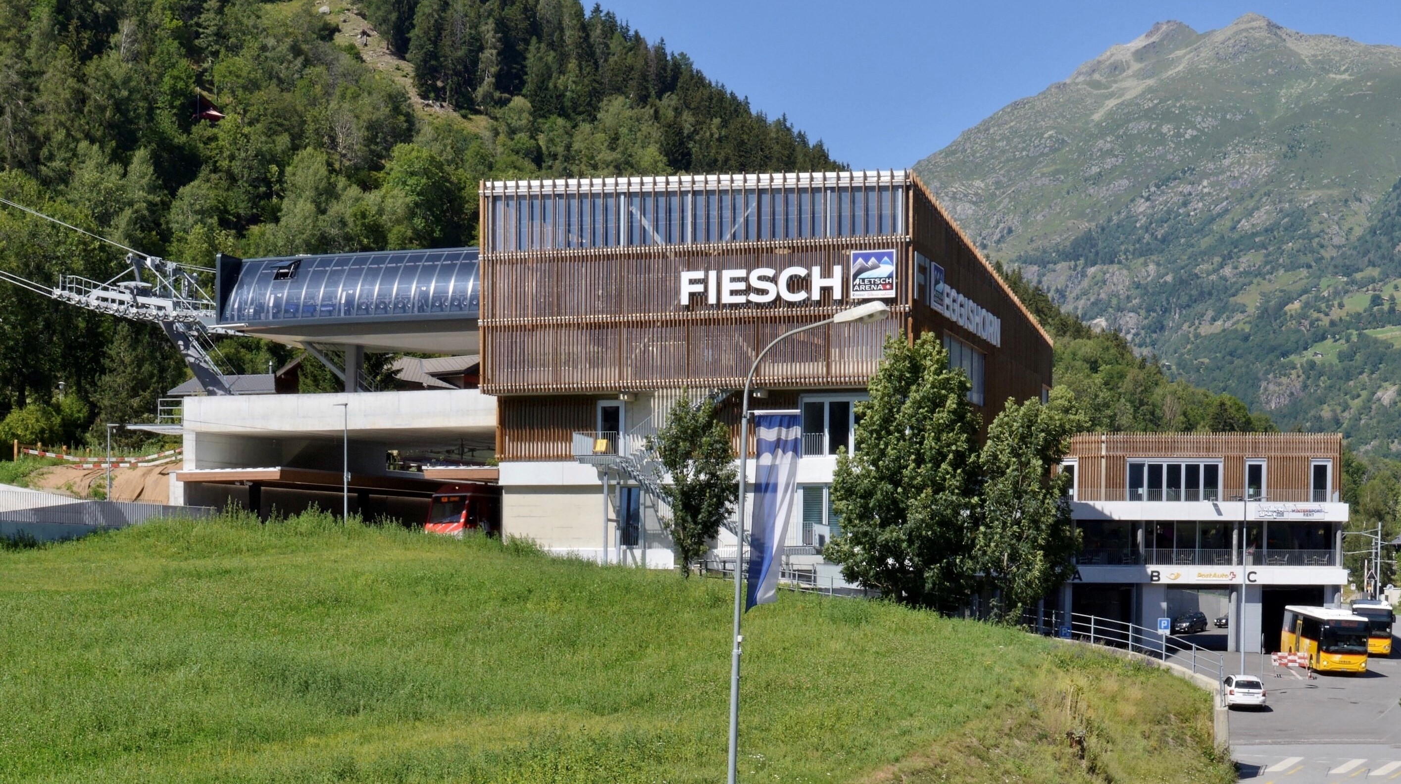 Nouvelle plateforme de transports publics: Fiesch remporte le prix ...